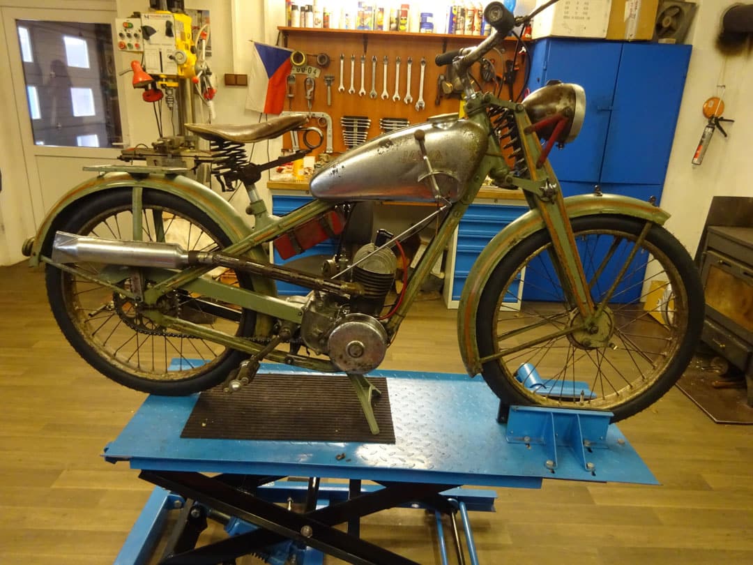 Jawa Robot | TBR – Renovace motocyklů JAWA, ČZ, OGAR,…