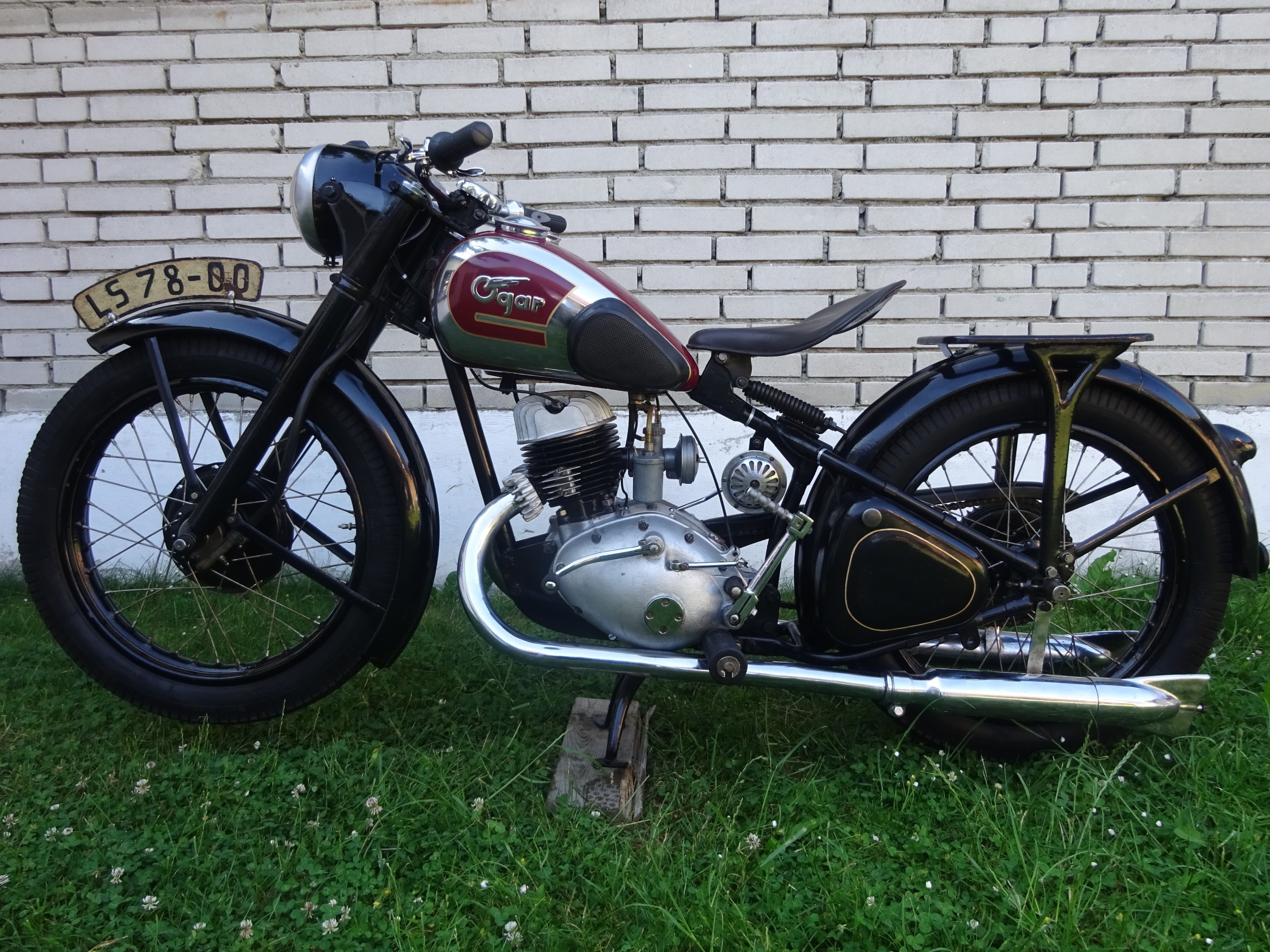 Ogar 250 poválečný | TBR – Renovace motocyklů JAWA, ČZ, OGAR,…